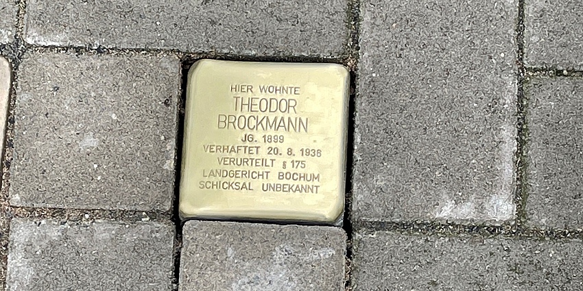 Verlegung von „Stolpersteinen“ durch Schüler und Schülerinnen des EBZ